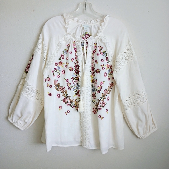 Sundance | Tops | Sundance Kaitlin Vintage Inspired Top Womens Size ...